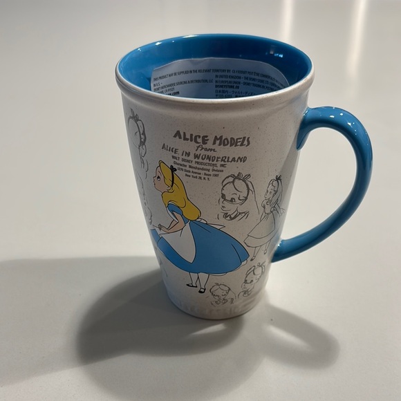 Disney | Dining | Disney Mug With Alice In Blue Dress And Handle Nwt ...
